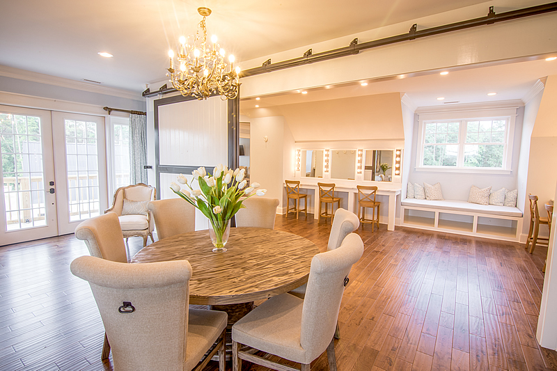 The Virginia Room | The Carolina Barn : The Carolina Barn